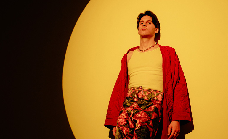 Yapı Kredi bomontiada World Akustik sahnesi Can Ozan’ı ağırlıyor ...